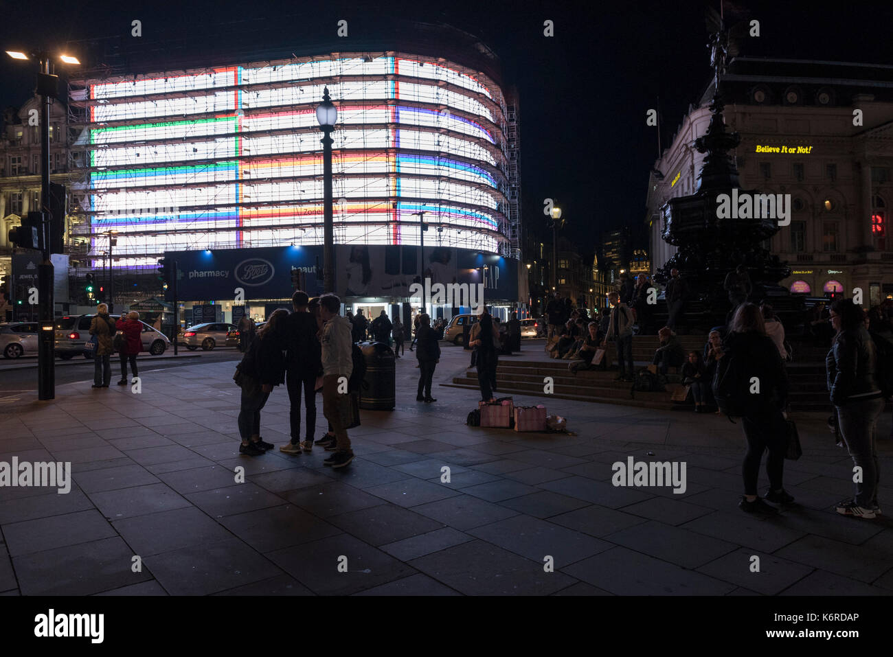 London, UK. 13th Sep, 2017. The new giant advertising screen in ...