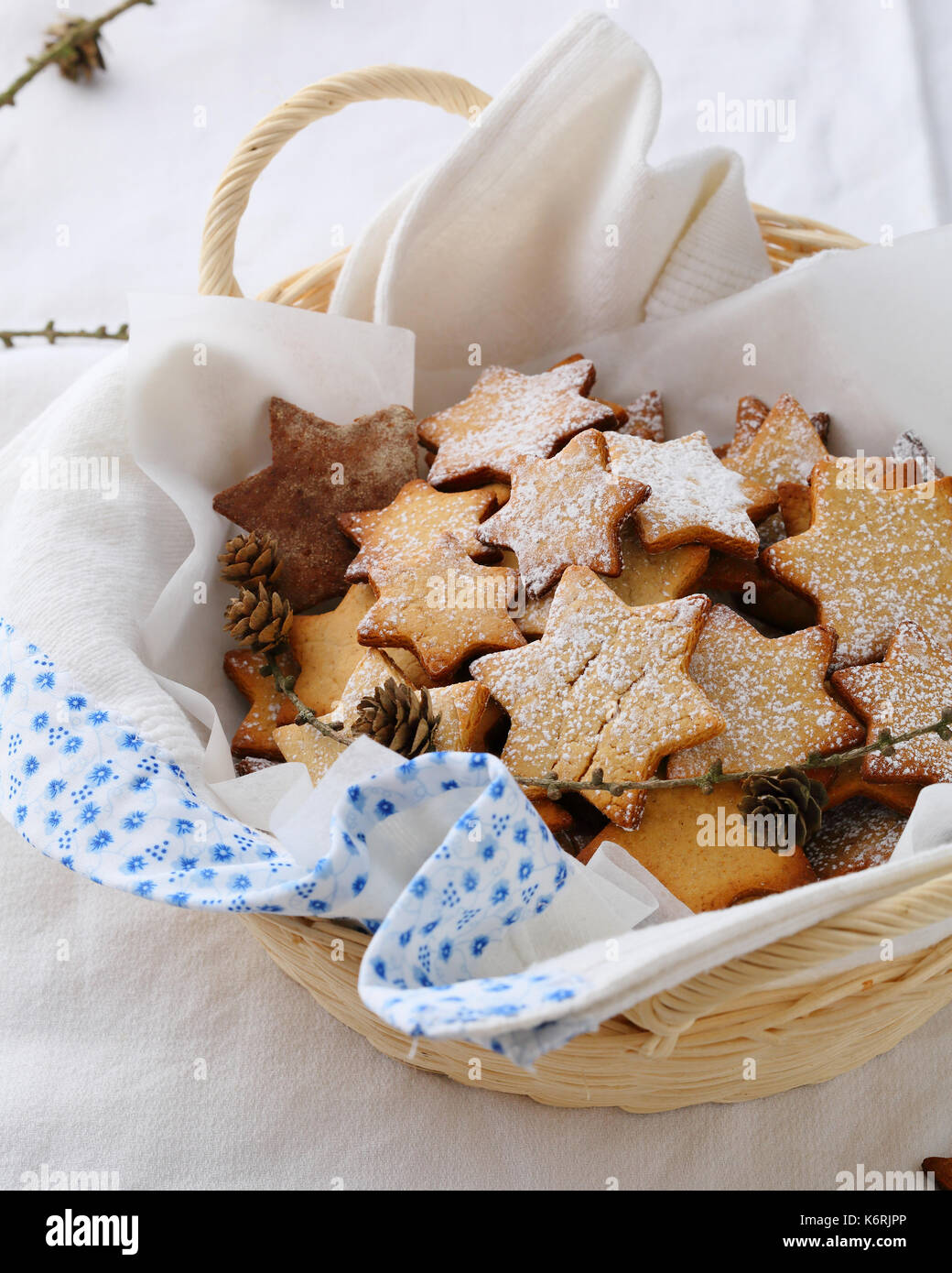 Gingerbread cookies in basket, food and holiday Stock Photo - Alamy