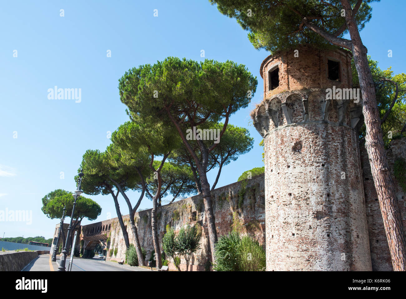 Giardino castle hi-res stock photography and images - Alamy