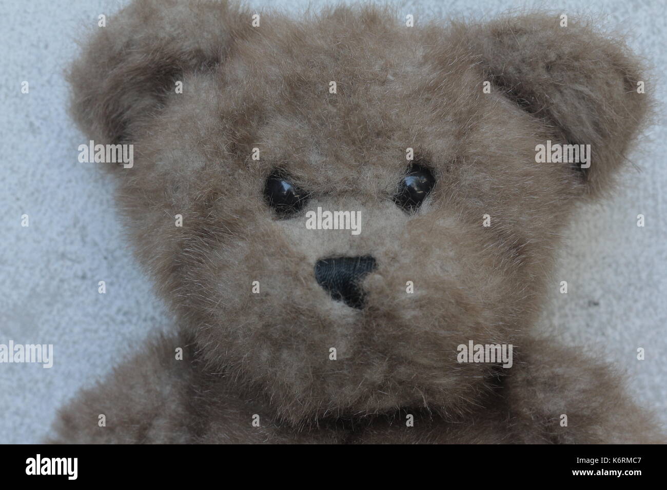 Sad teddy bear hi-res stock photography and images - Alamy