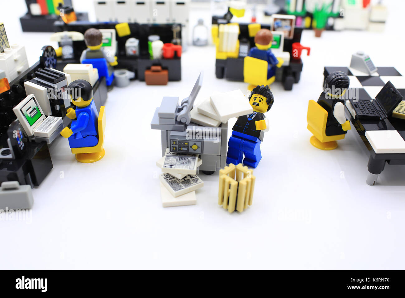 lego office man using printer Stock Photo - Alamy