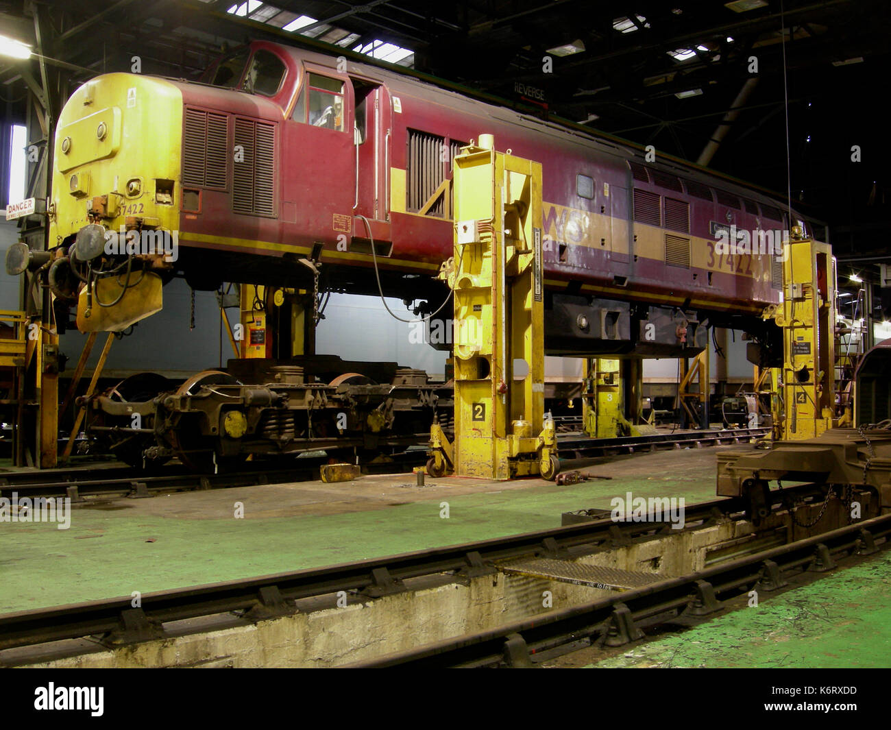 Class 37 locomotive hi-res stock photography and images - Alamy