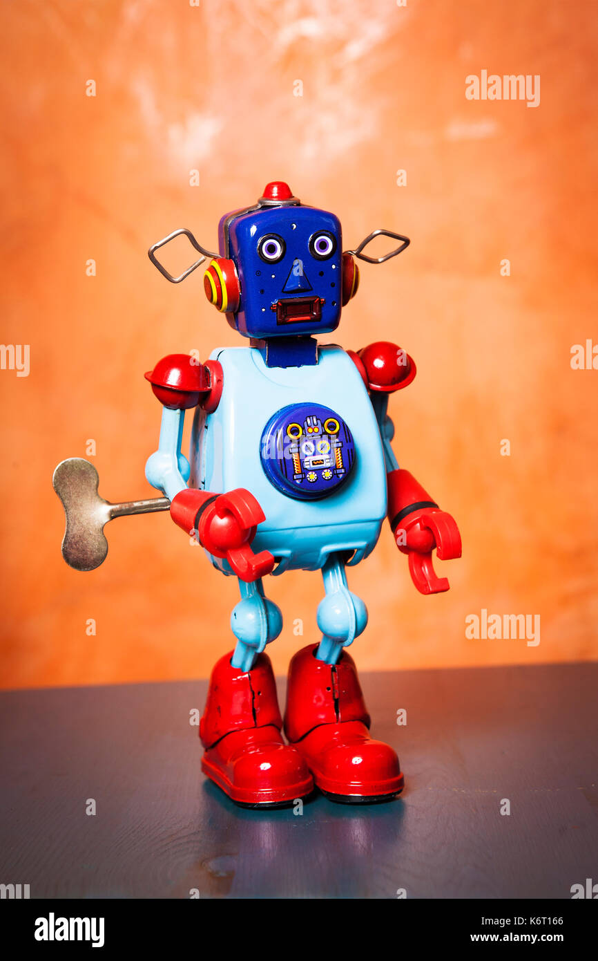 Old scifi robot hi-res stock photography and images - Alamy