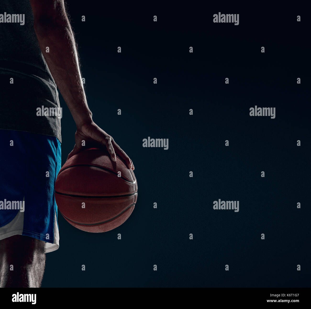 Basketball hand hi-res stock photography and images - Alamy