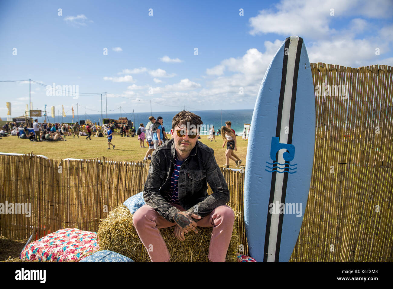 Frontman of Lower Than Atlantis Mike Duce soaks up the sun at the 2017 ...