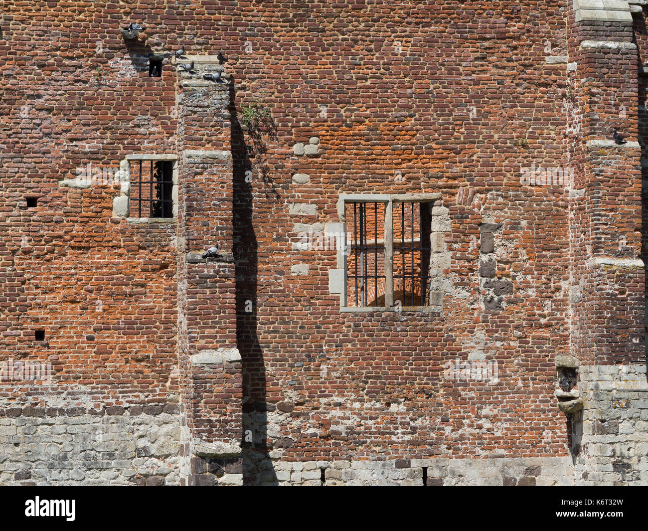 A picture of a brick castle wall Stock Photo - Alamy