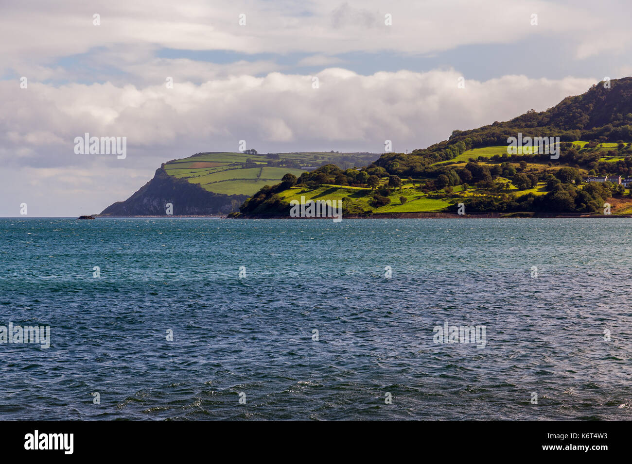 Rural irish cottage sea landscape hi-res stock photography and images ...