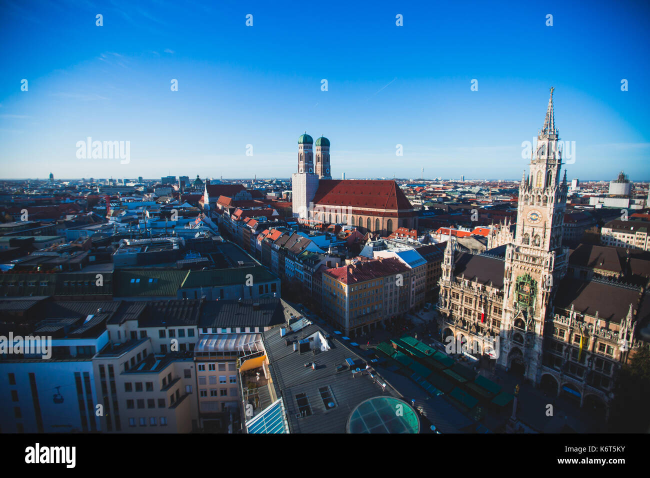 Beautiful super wide-angle sunny aerial view of Munich, Bayern, Germany ...