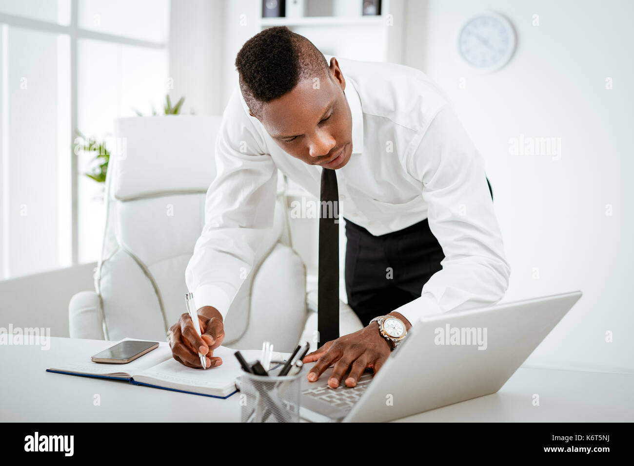 African office laptop hi-res stock photography and images - Alamy