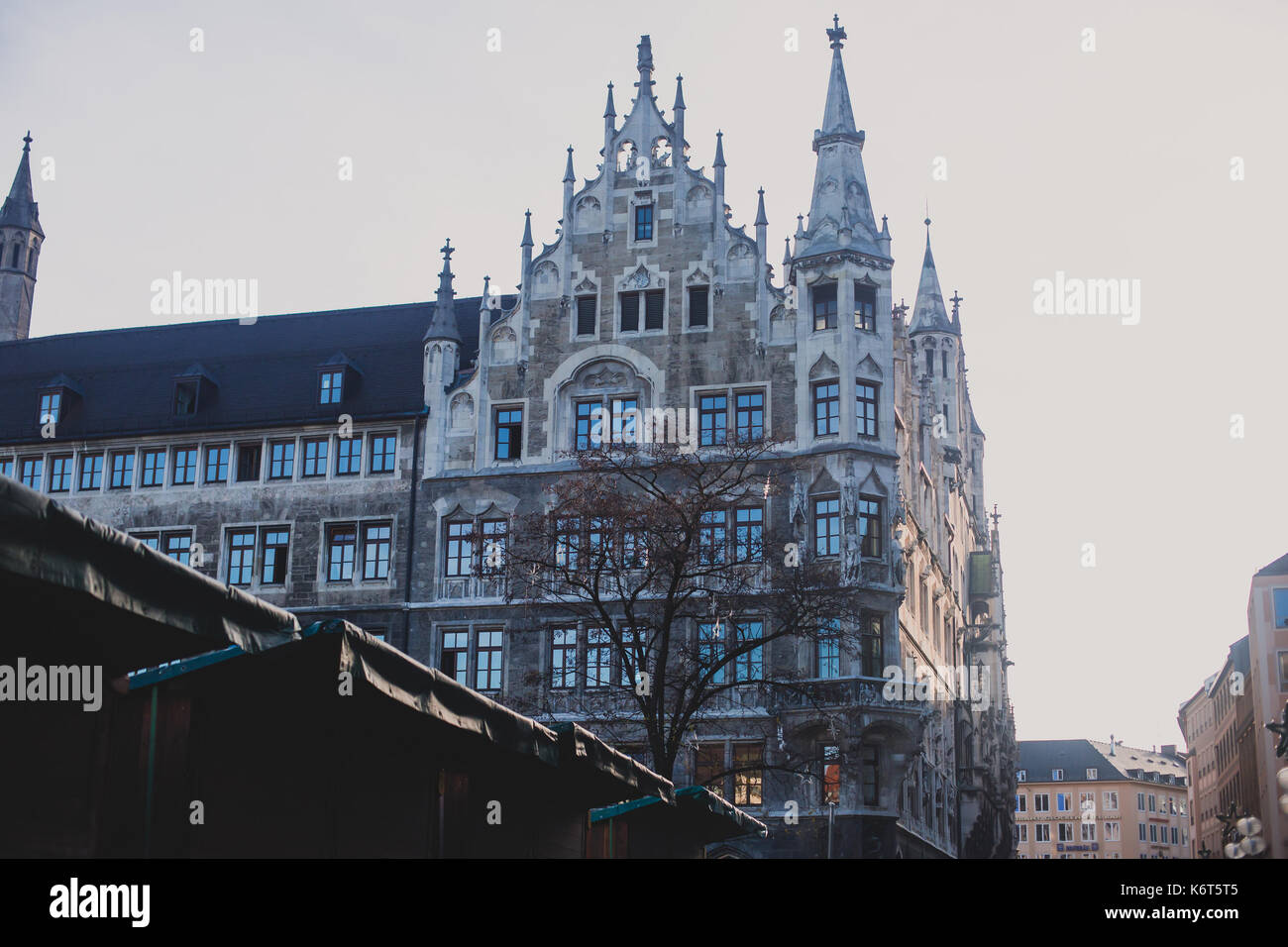 Beautiful super wide-angle sunny aerial view of Munich, Bayern, Germany ...