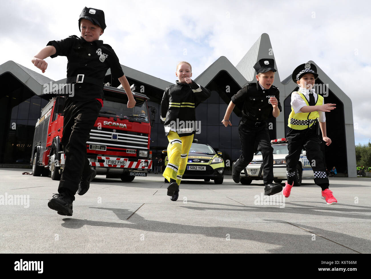 Craigton primary school hi-res stock photography and images - Alamy
