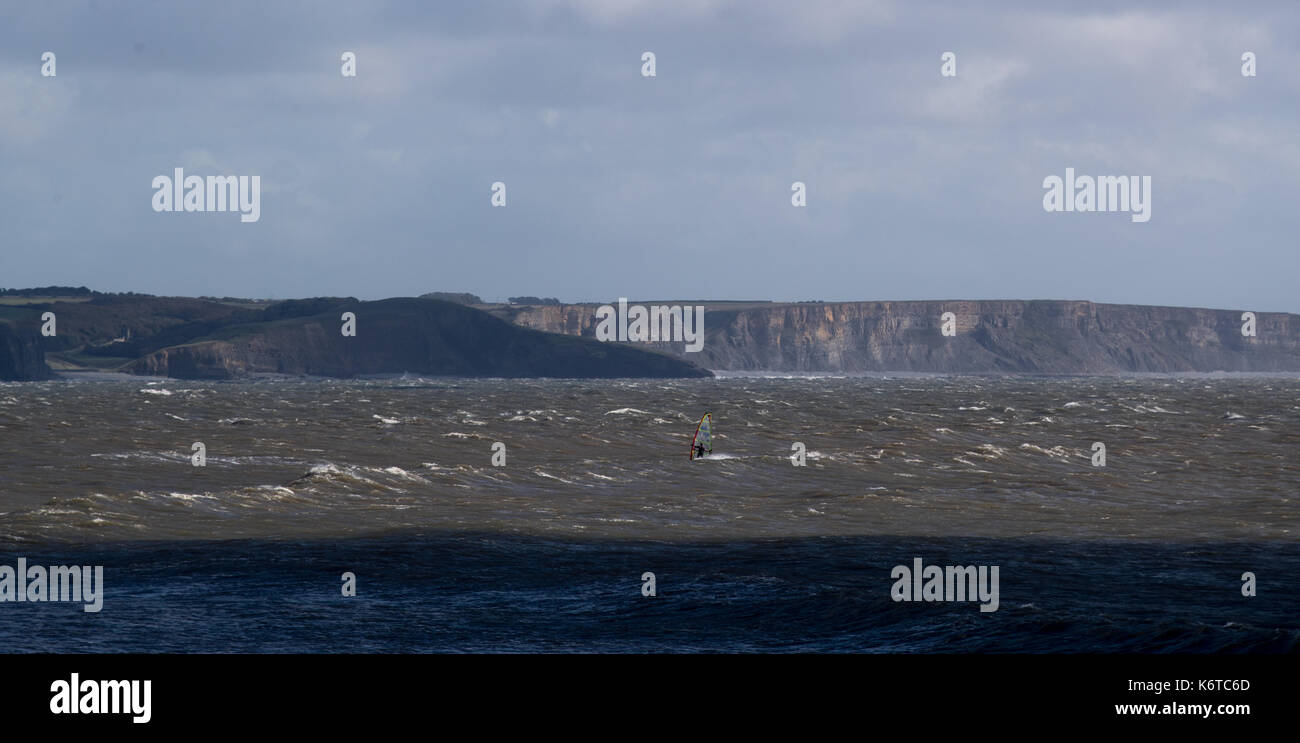 Howling wind hi-res stock photography and images - Alamy