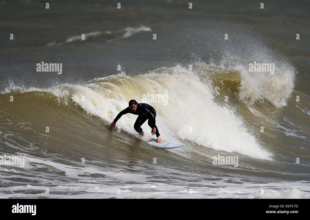 Surfer in a storm hi-res stock photography and images - Alamy