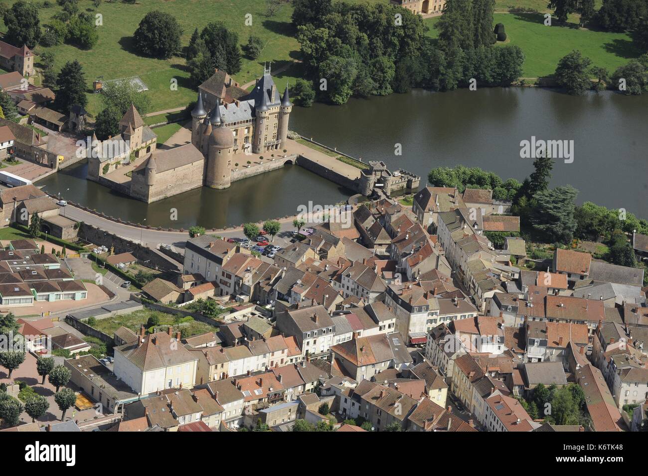 Castle of la clayette hi-res stock photography and images - Alamy