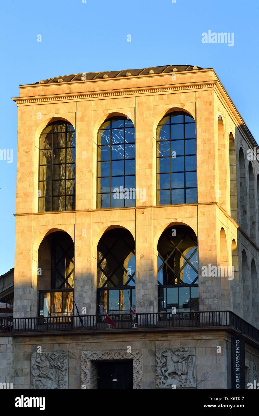 Italy, Lombardy, Milan, Piazza del Duomo, Museo del Novecento open in ...