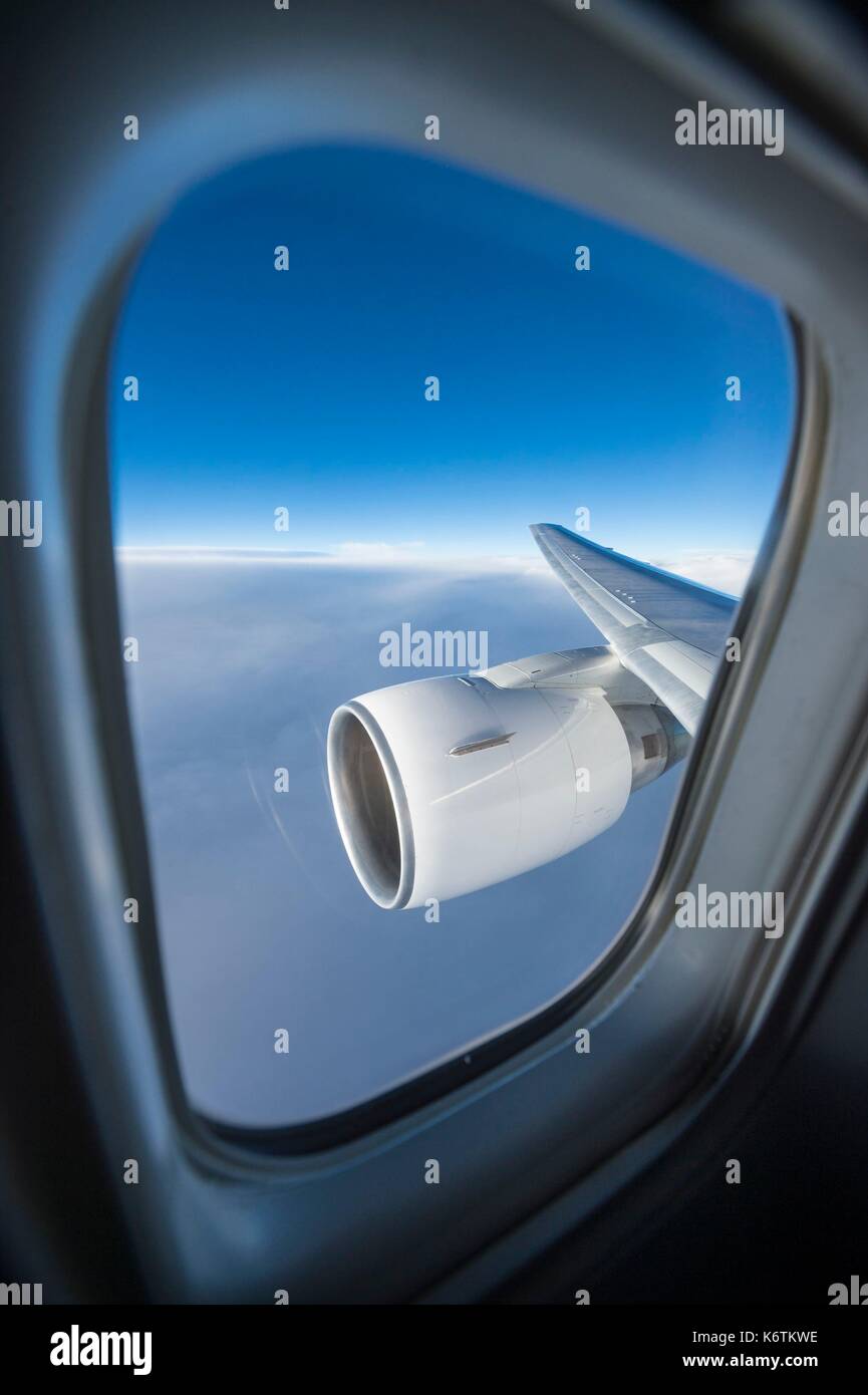 Plane window view hi-res stock photography and images - Alamy