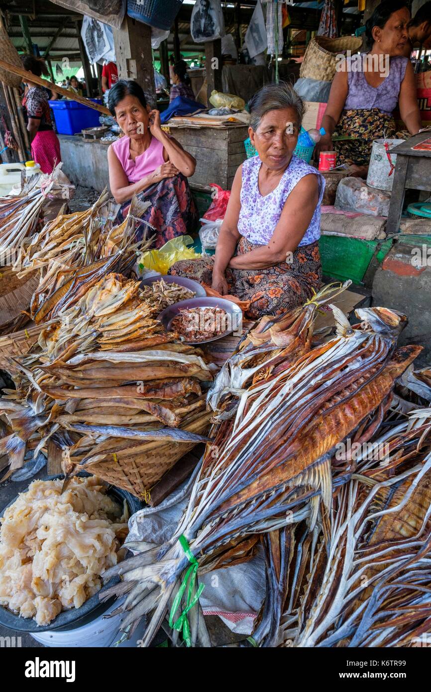Arakan market hi-res stock photography and images - Alamy