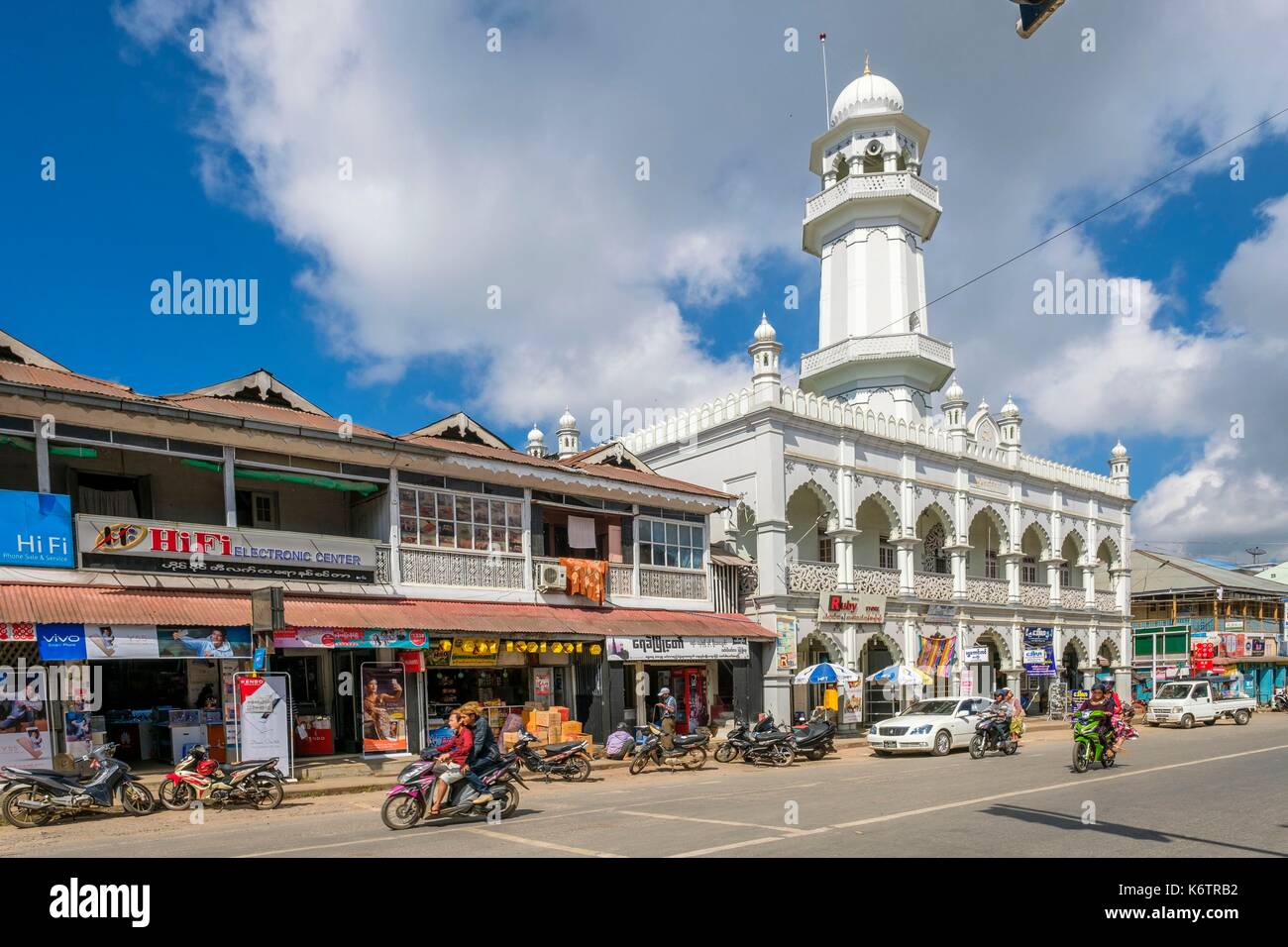 Myanmar (Burma), Mandalay region, Pyin U Lwin, mosque Stock Photo - Alamy