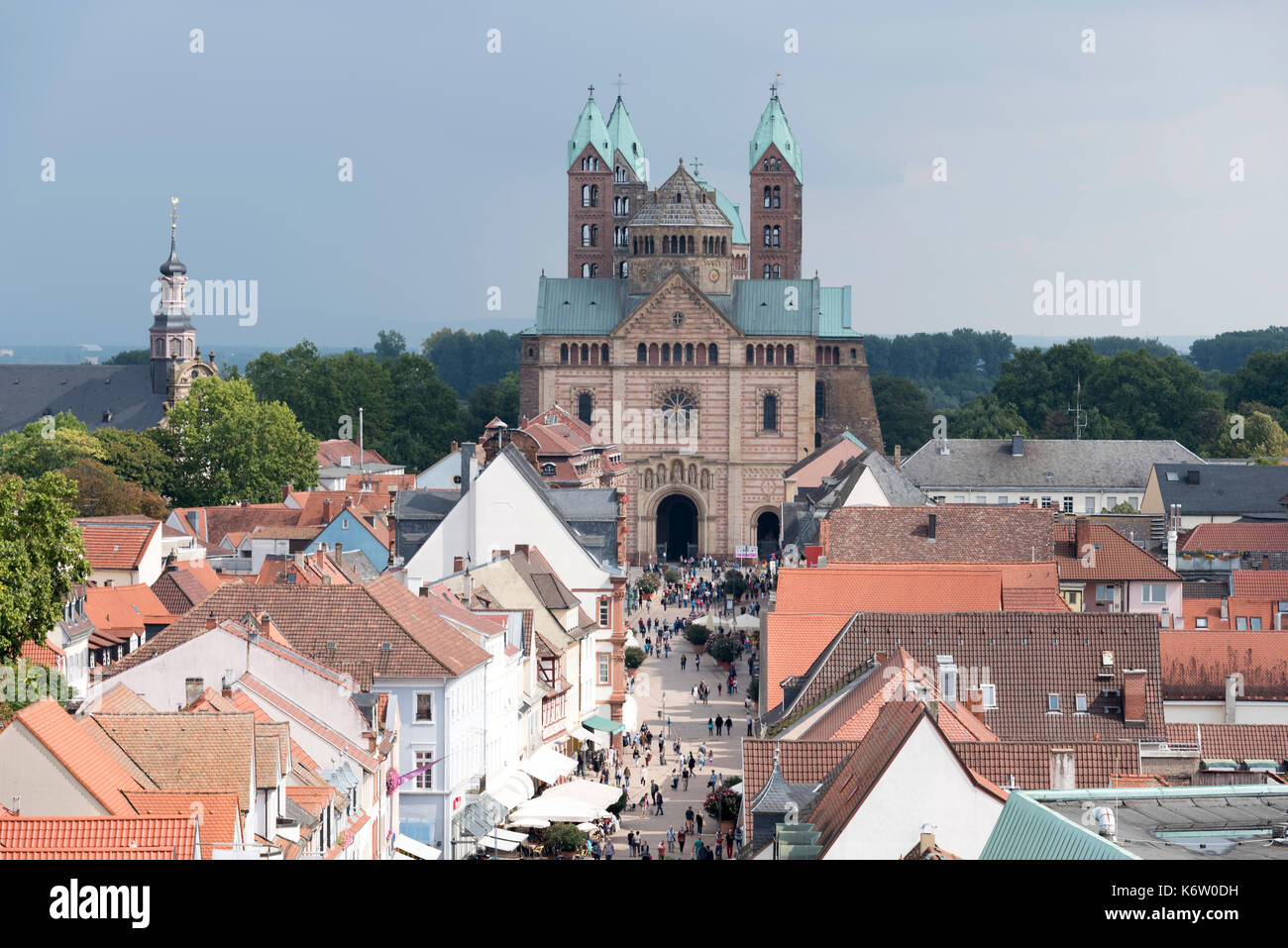 Speyer, GER, Rheinland-Pfalz - September 02, Speyer von Oben, Altpörtel Aussichtsplattform . Im ...