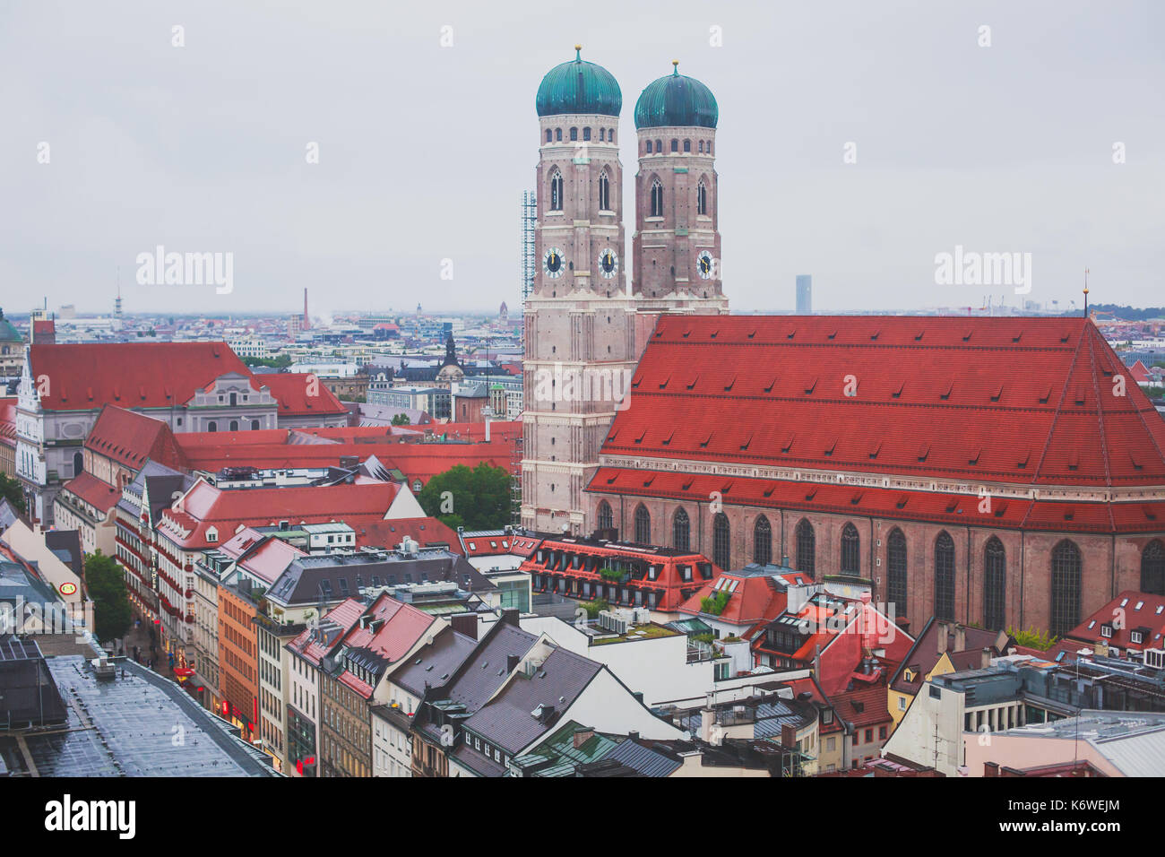 Beautiful super wide-angle sunny aerial view of Munich, Bayern, Bavaria ...