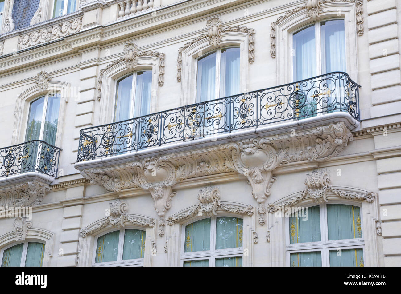 Paris, France: typical historical apartments with baroque architectures ...