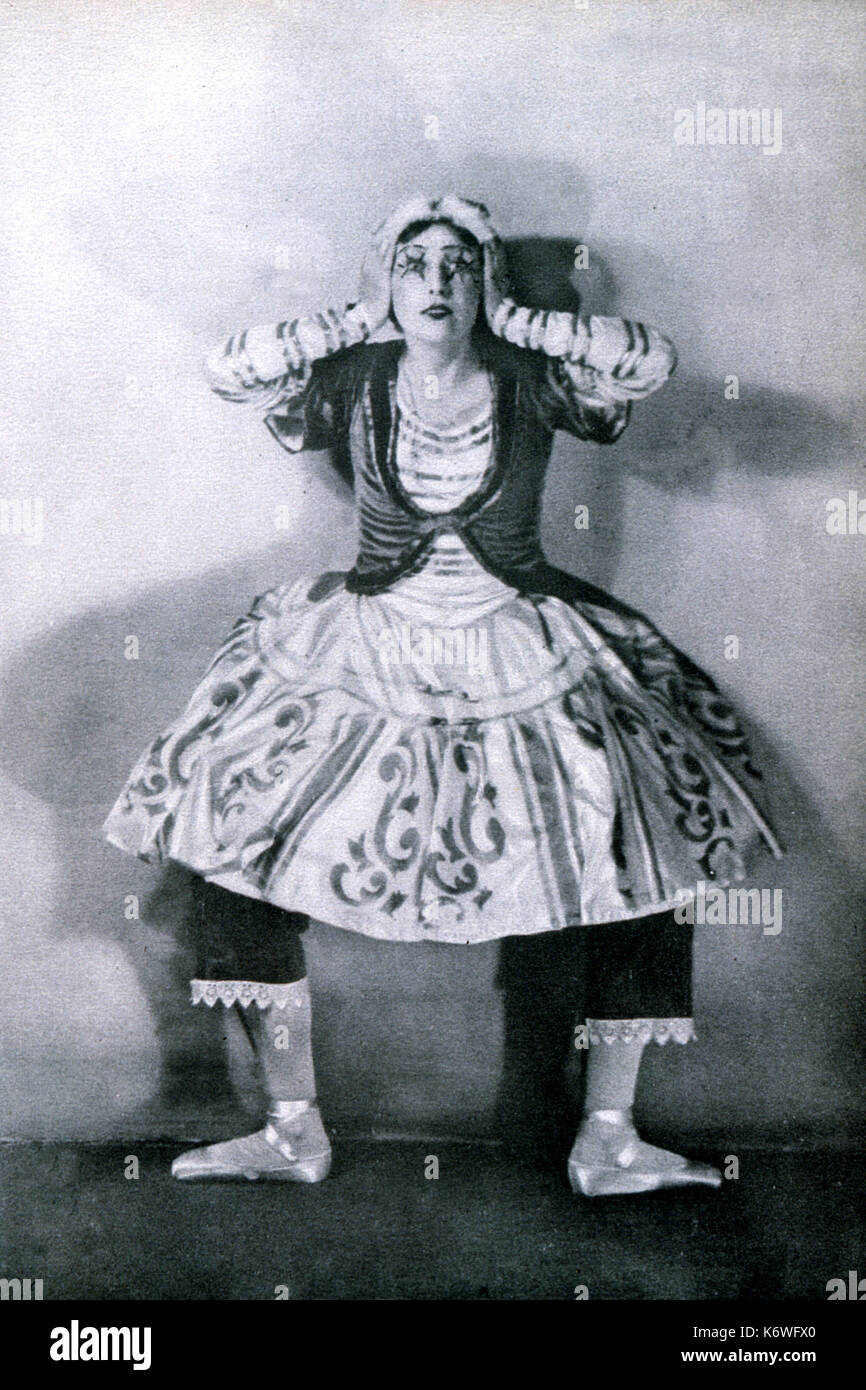 STRAVINSKY - PETROUCHKA Lydia SOKOLOVA (British dancer, 1896-1974, née ...