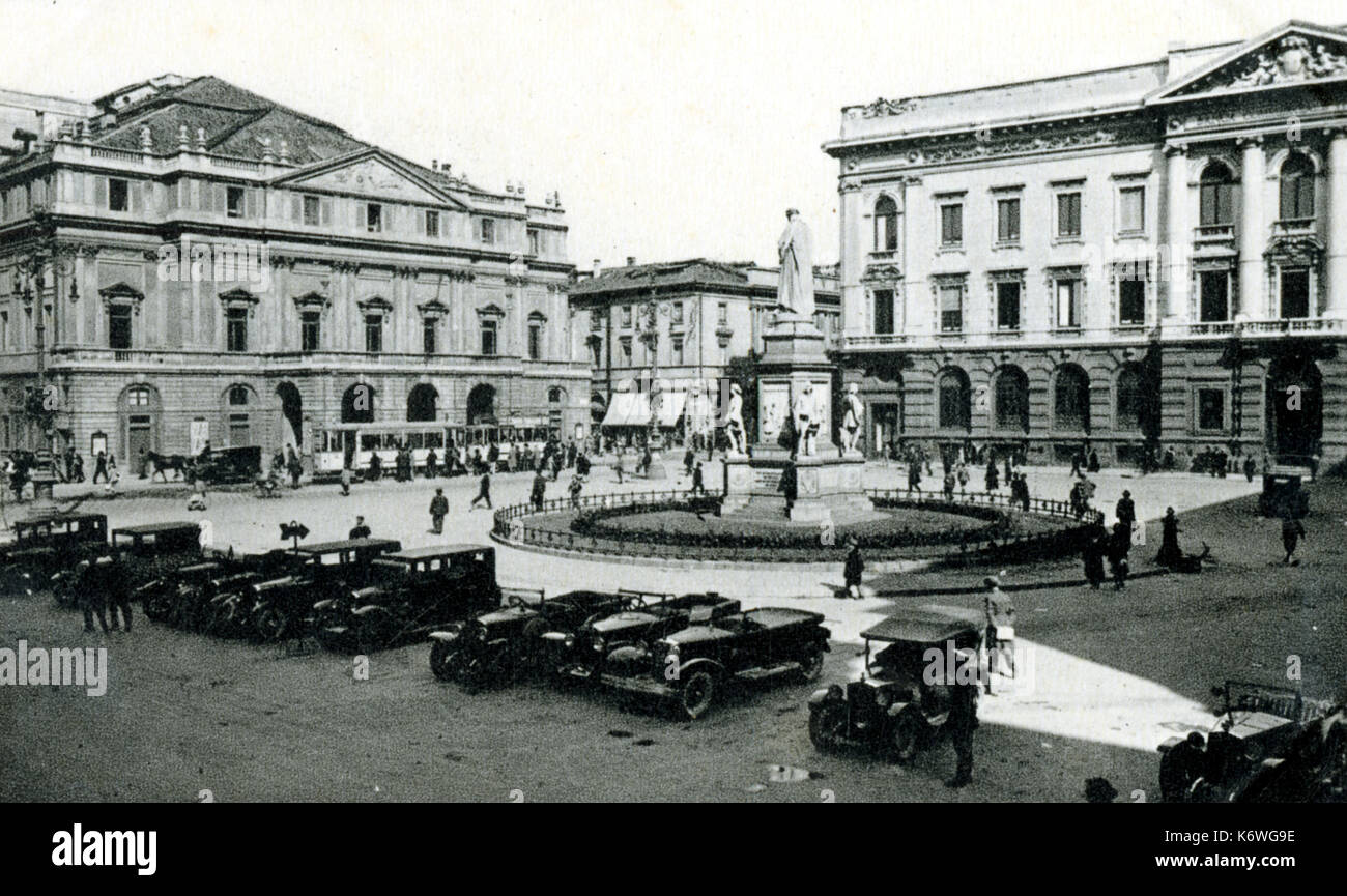 LA SCALA Opera house - Milan Early 20th century postcard of Piazza ...
