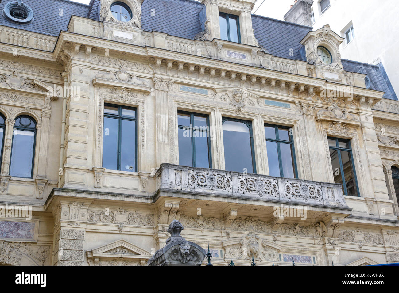 Paris, France: typical historical apartments with baroque architectures ...
