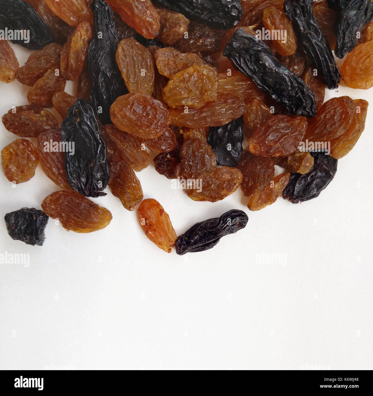 Raisins black texture hi-res stock photography and images - Alamy