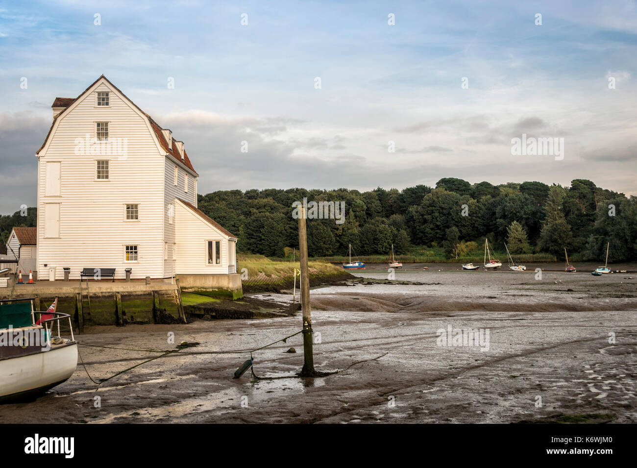 Tide Mill at Woodbridge in Suffolk on the River Deban Stock Photo - Alamy
