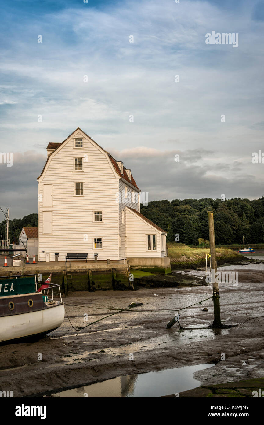 Tide Mill at Woodbridge in Suffolk on the River Deban Stock Photo - Alamy
