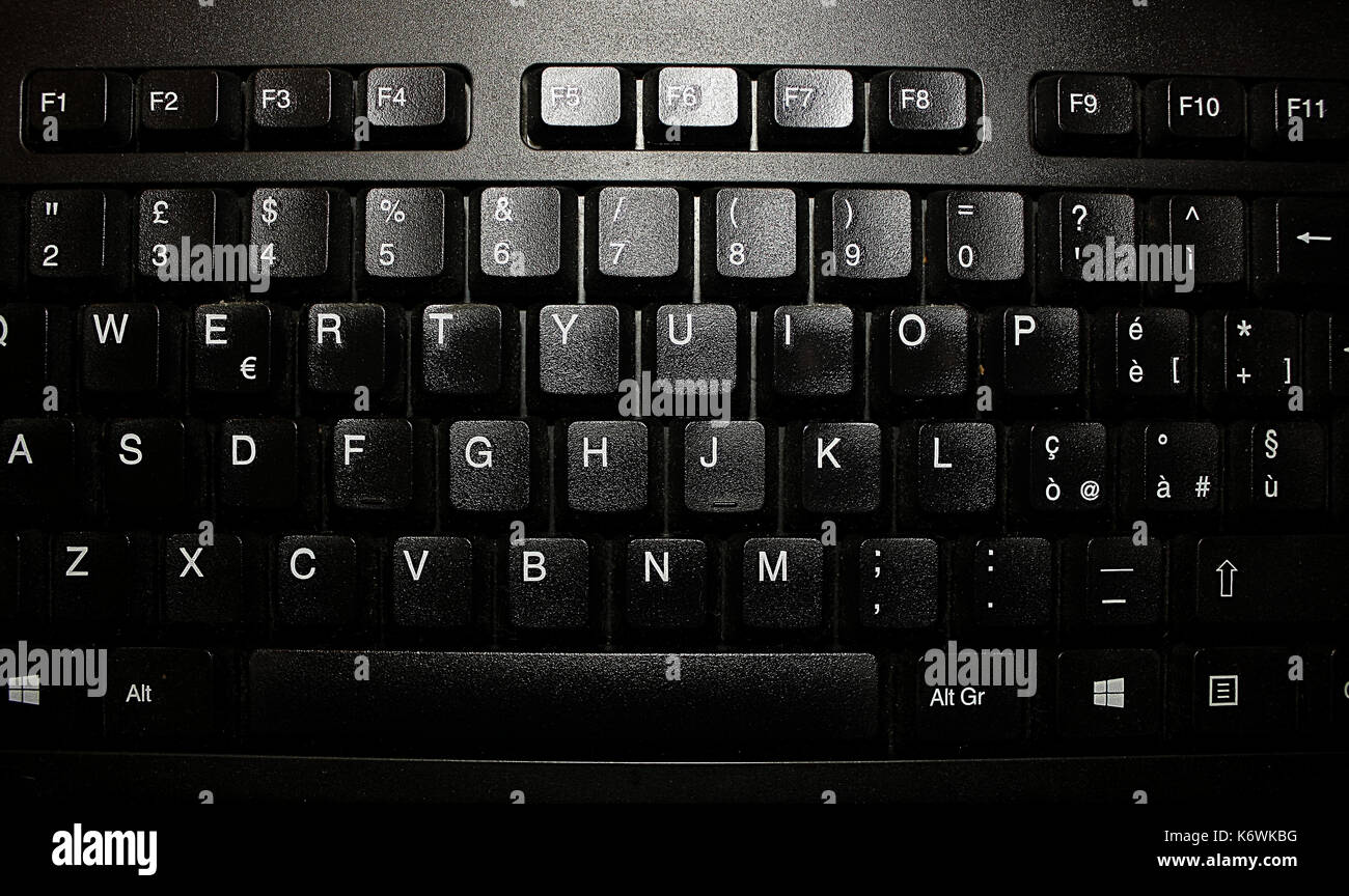 Black computer keys hi-res stock photography and images - Alamy