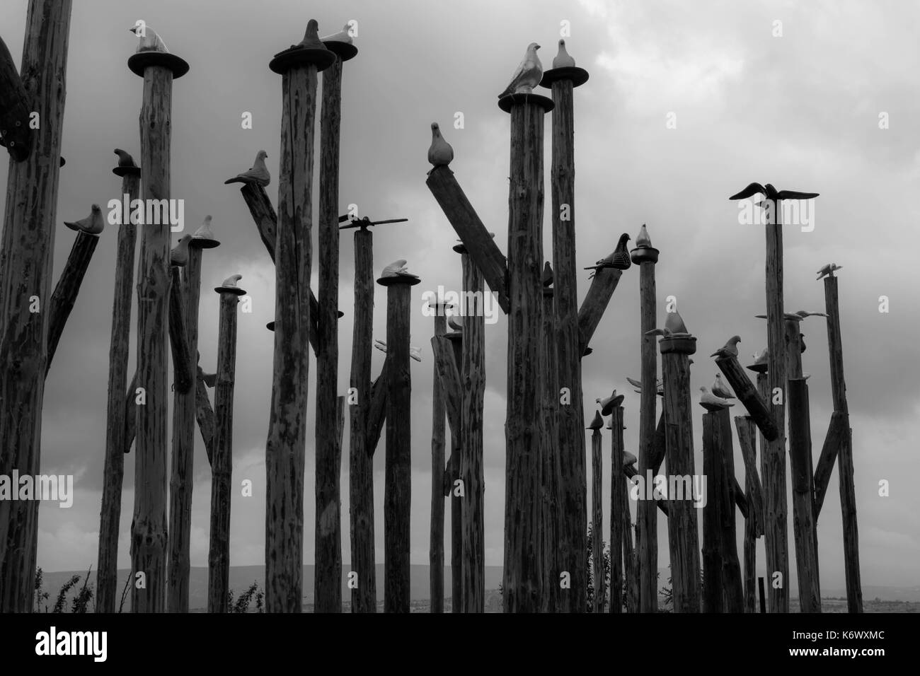 Poles and posts hi-res stock photography and images - Alamy