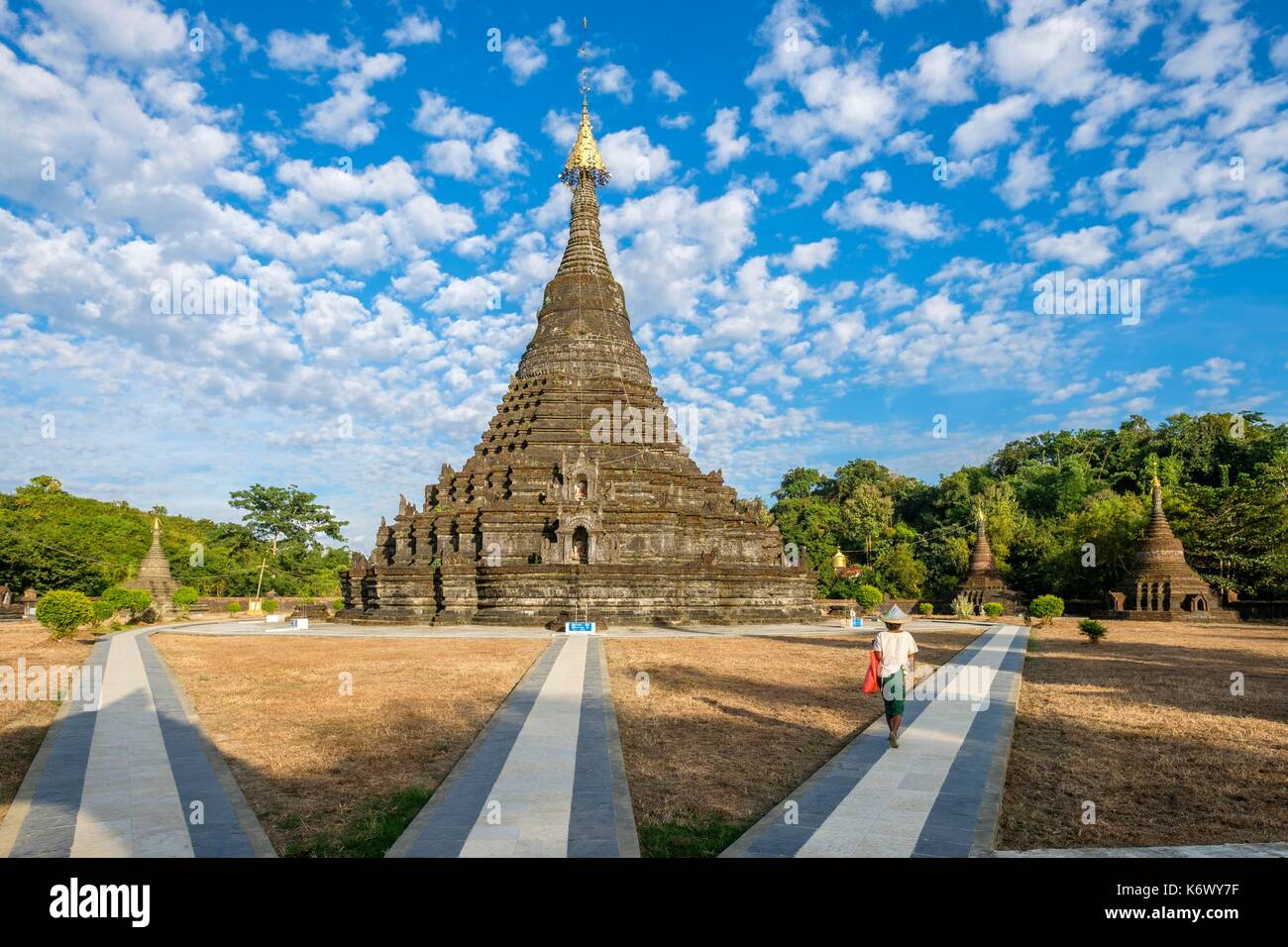 Capital of rakhine state hi-res stock photography and images - Alamy