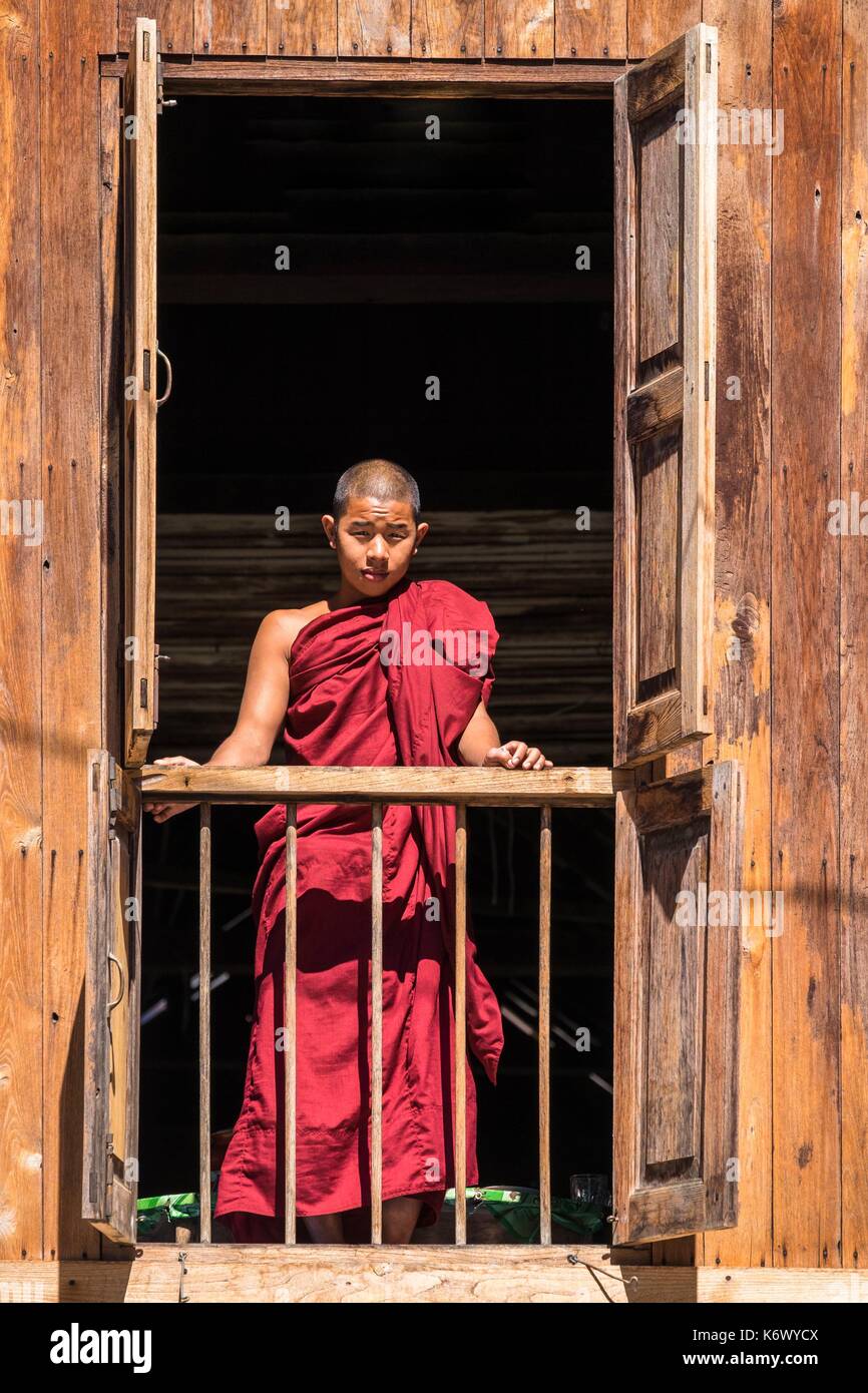 Myanmar (Burma), Shan state, Hsipaw, Maha Nanda Kantha monastery (or ...