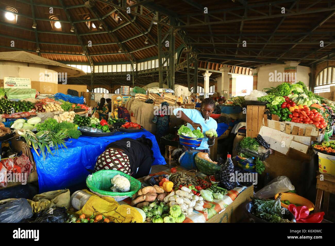 Senegal, Dakar, the market Kermel Stock Photo - Alamy