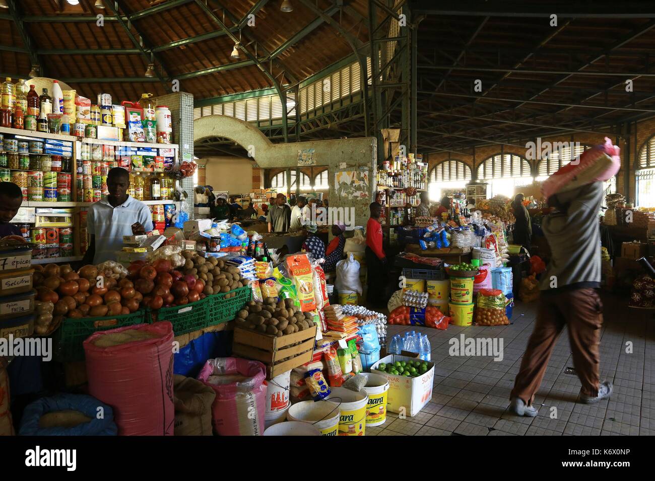 Senegal, Dakar, the market Kermel Stock Photo - Alamy