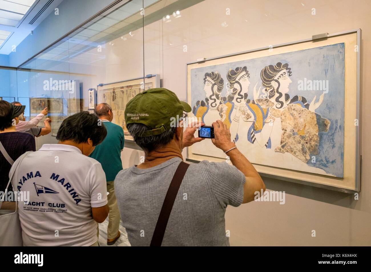 Knossos fresco blue ladies hi-res stock photography and images - Alamy