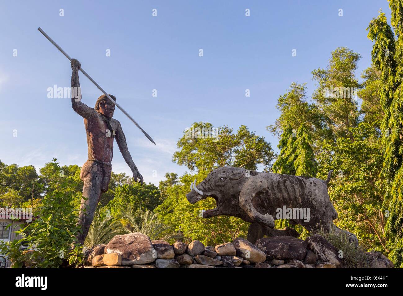 Philippines, Palawan, Aborlan, East Coast, statue in front of the ...