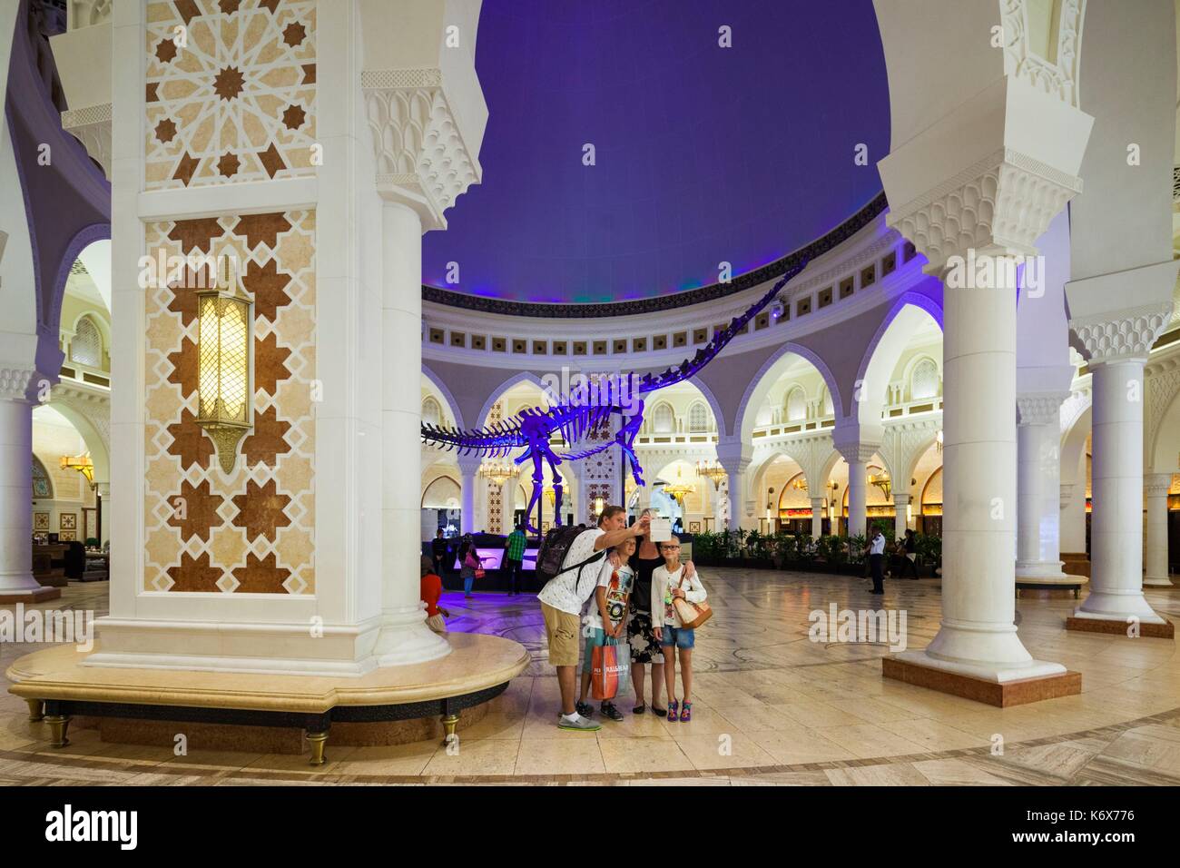 United Arab Emirates, Dubai, Downtown Dubai, Dubai Mall, interior ...
