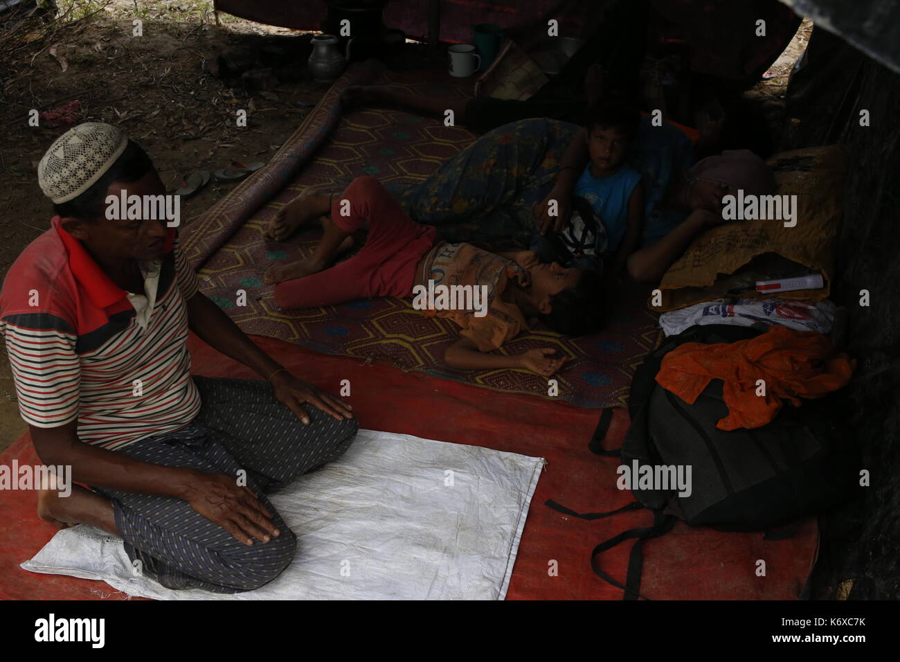 Rohingya prayer hi-res stock photography and images - Alamy