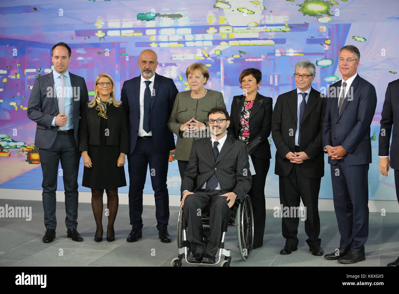 Federal Chancellor Angela Merkel welcomes the Mayor of Amatrice from ...