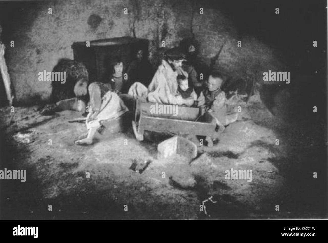 Famine hunger hi-res stock photography and images - Alamy