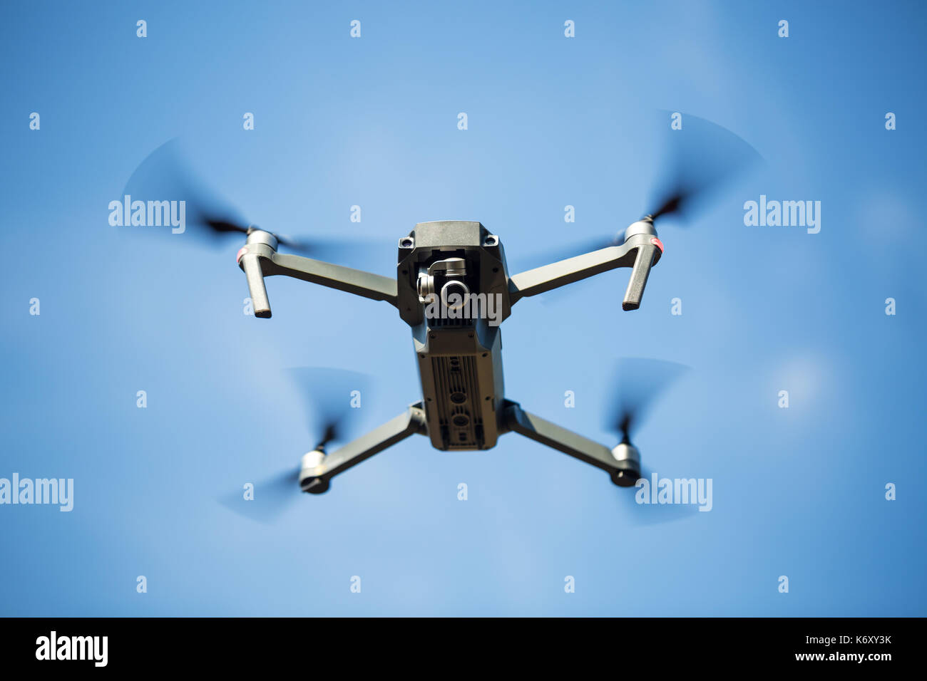 Drone technology hi-res stock photography and images - Alamy