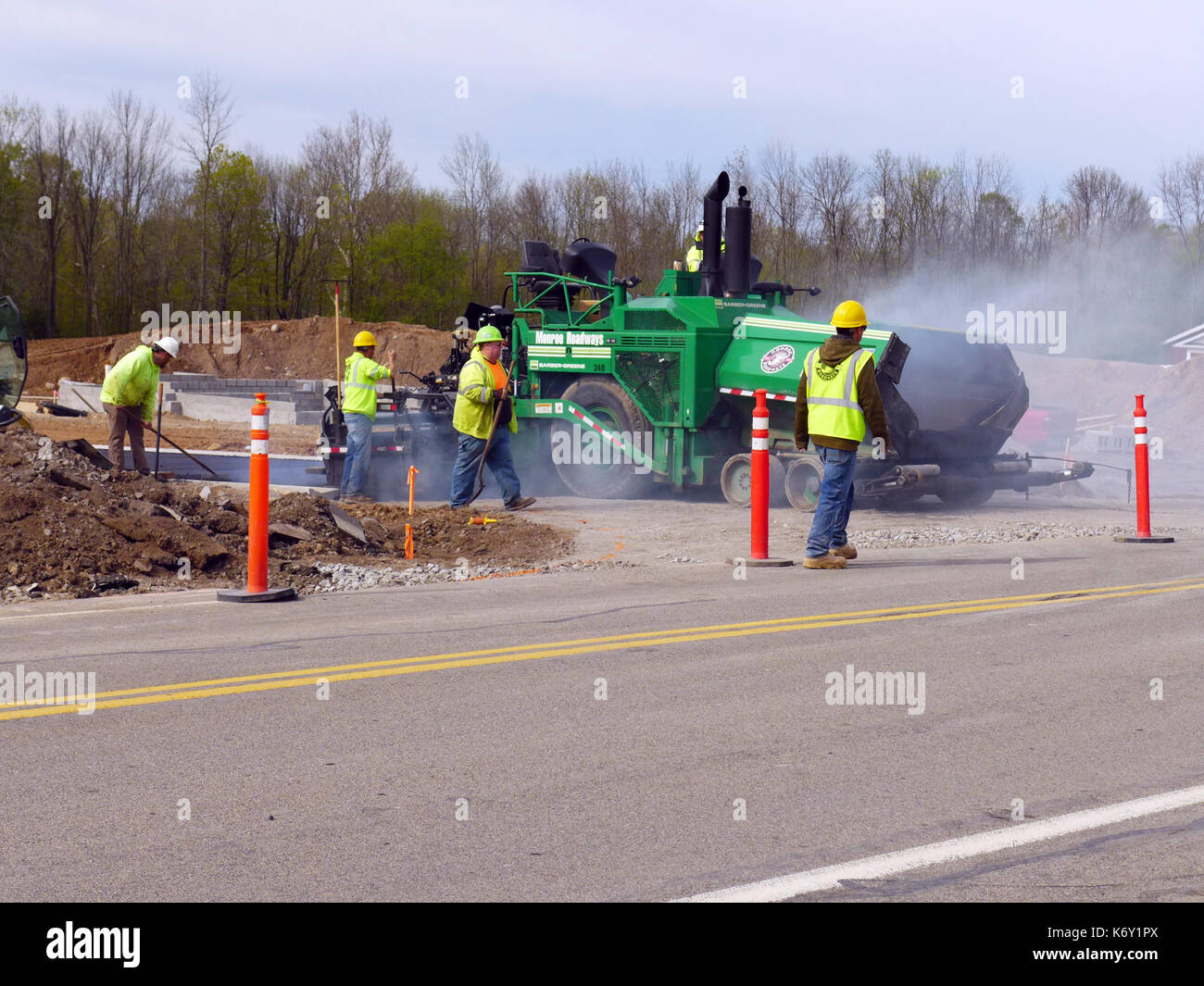 Asphalt finisher hi-res stock photography and images - Alamy