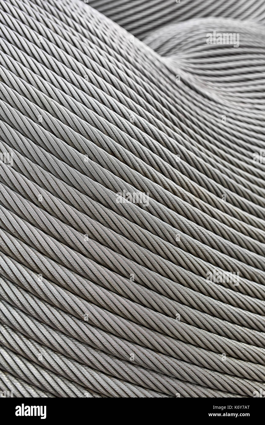 Texture wire rope steel cable hi-res stock photography and images - Alamy