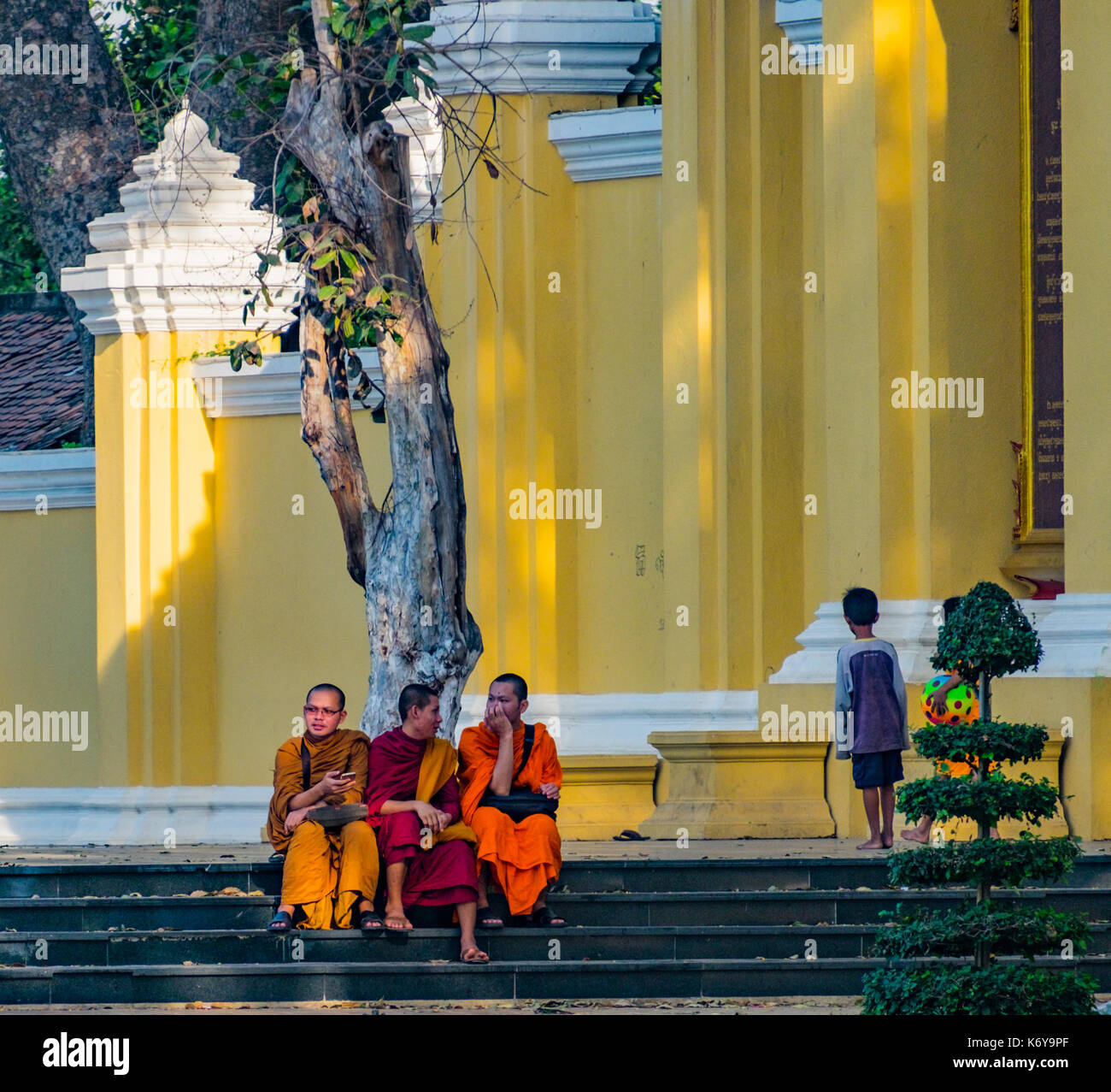 Buddist evil hi-res stock photography and images - Alamy