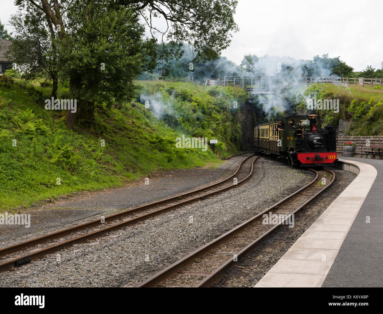 Aberystwyth railway station wales hi-res stock photography and images ...
