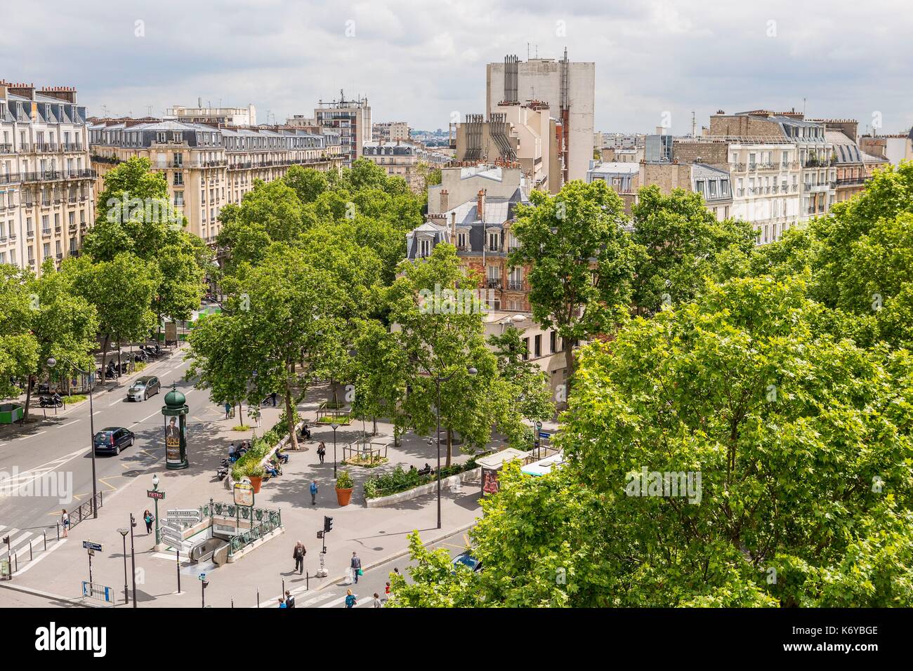 Square daumesnil hi-res stock photography and images - Alamy