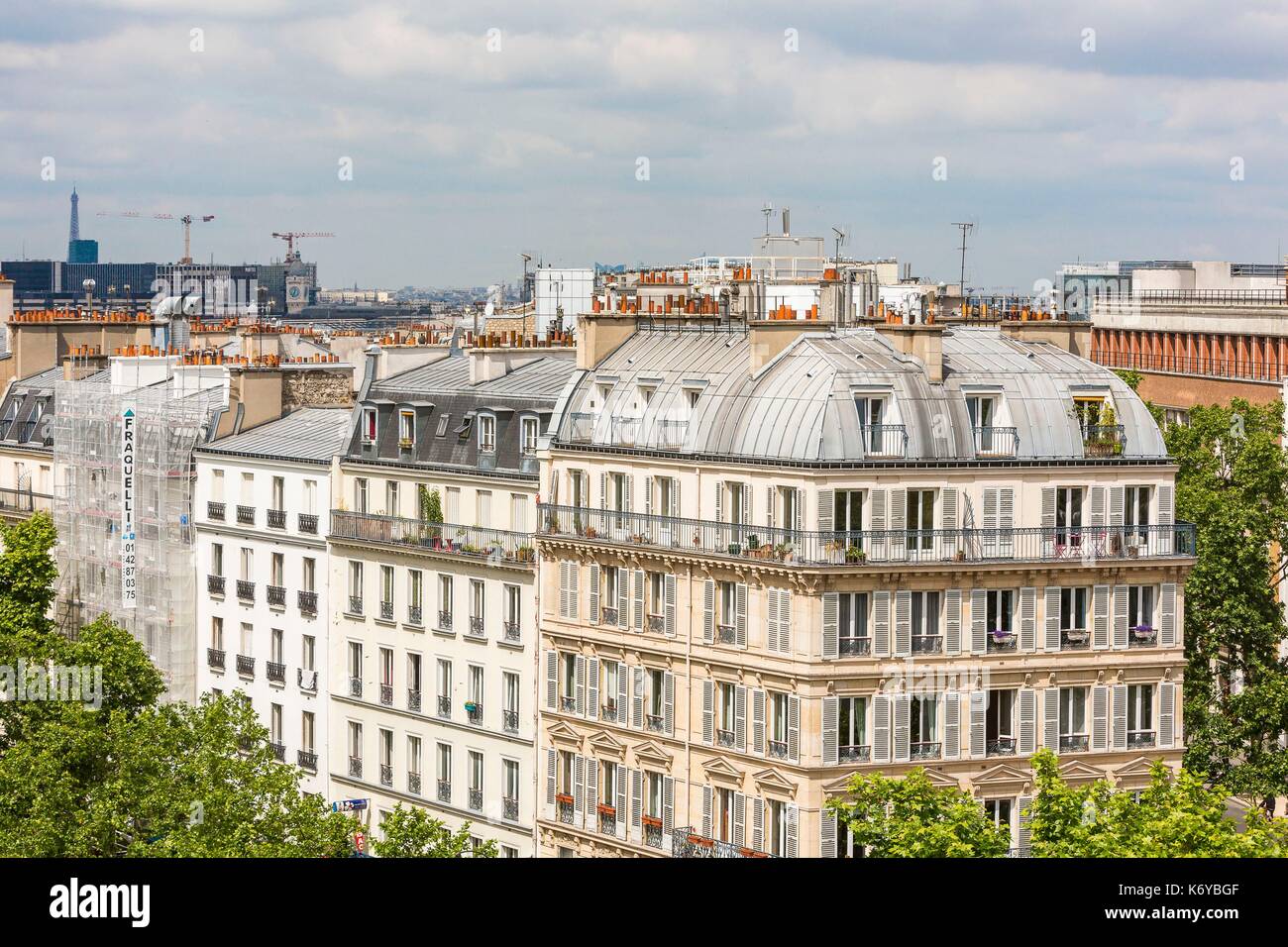 Square daumesnil hi-res stock photography and images - Alamy